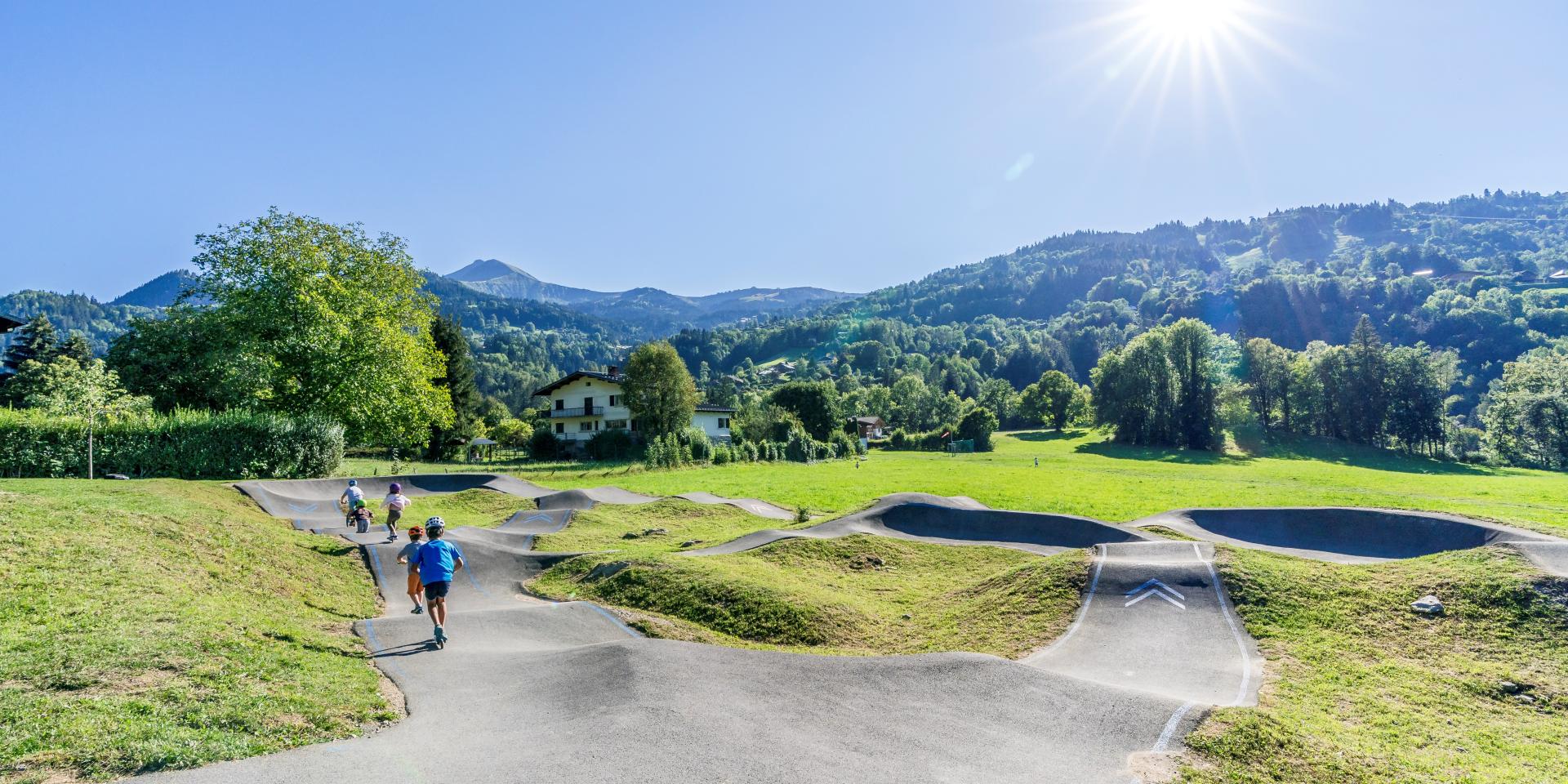 The Pratz plain, a leisure centre | Saint-Gervais Mont-Blanc ...